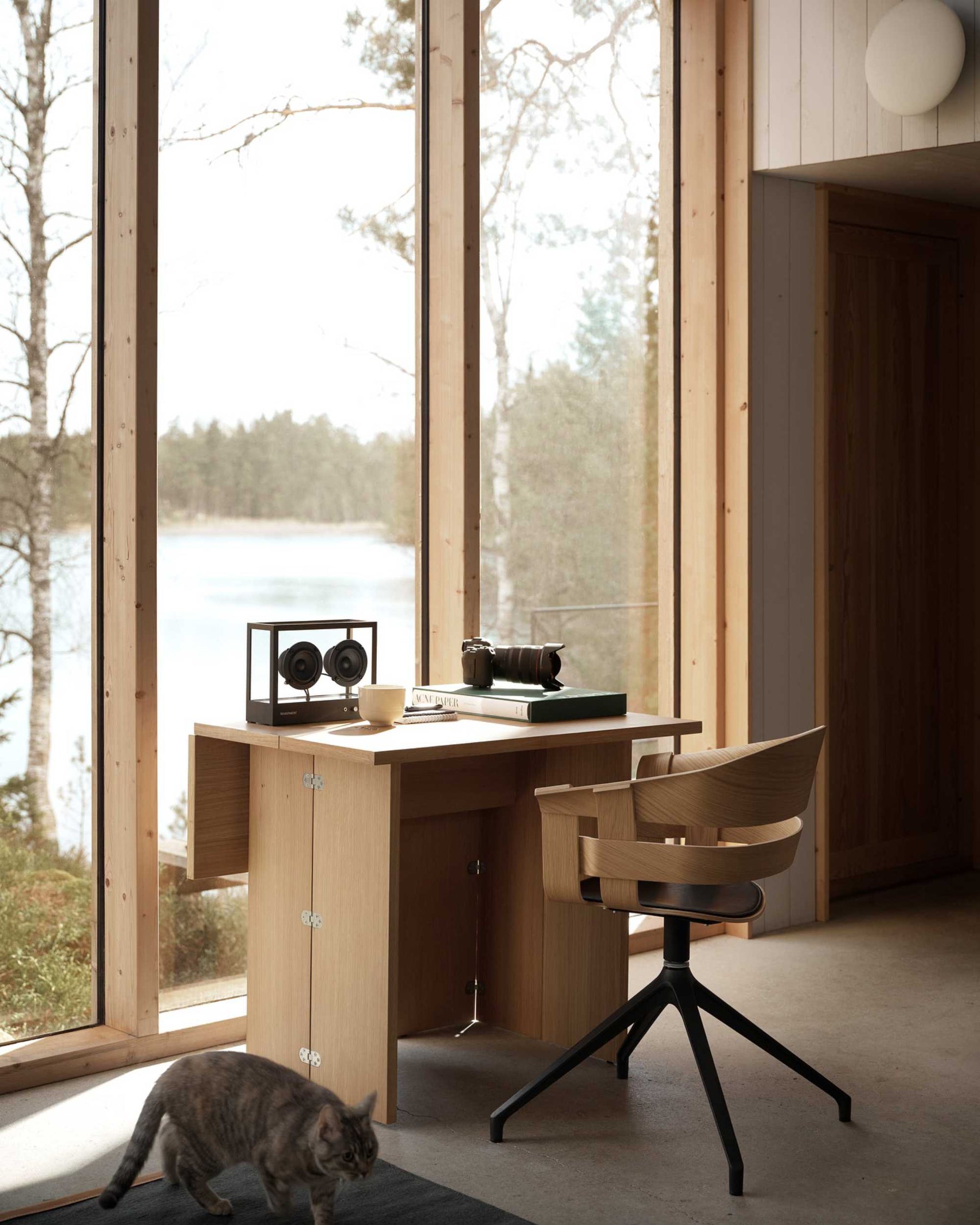 Chairs | HOMELESS.hk