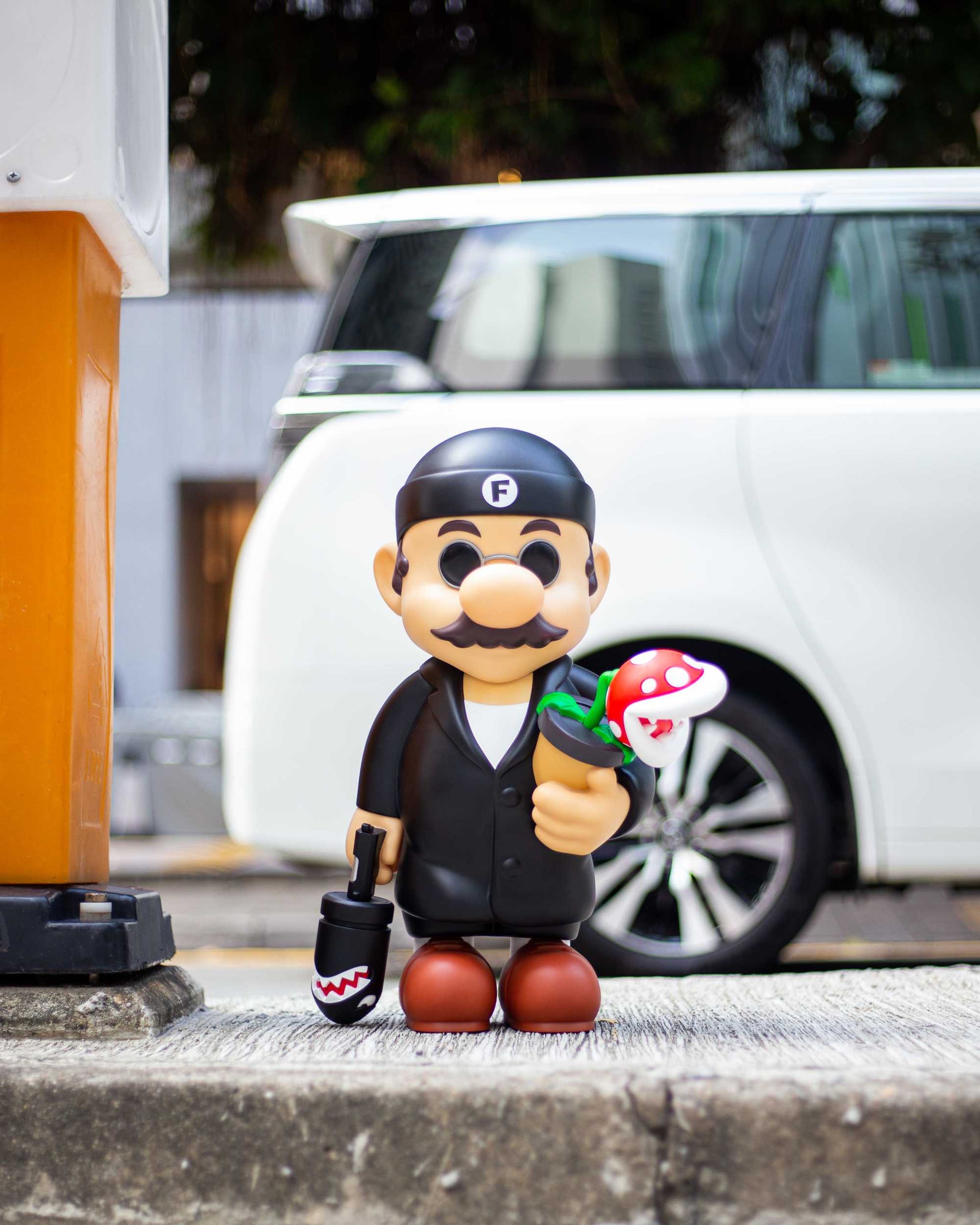 Chairs | HOMELESS.hk